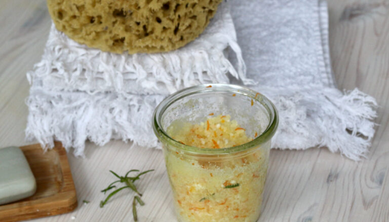 Badezusatz selber machen: 11 verschiedene Badezusätze und Wirkungen ...