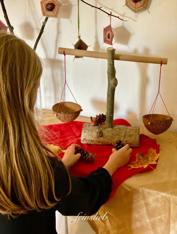 Anleitung Michaels-Waage / Michaeli-Waage selber bauen - feinslieb